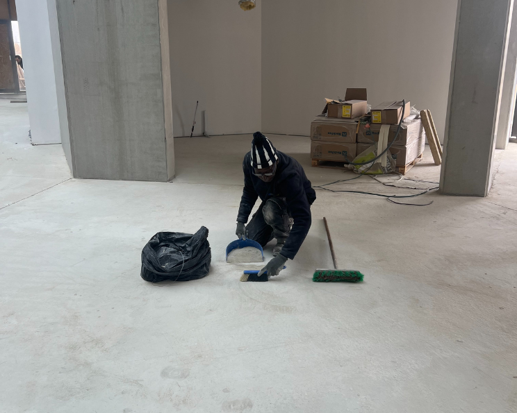 Balayage des sols d'un chantier - Entreprise Marius Sabatier